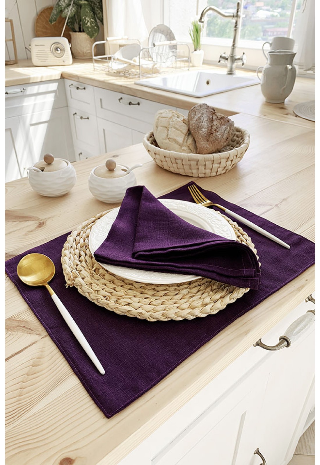 Deep Purple Linen Linen napkins for Wedding and Dinner - Bulk and Retail