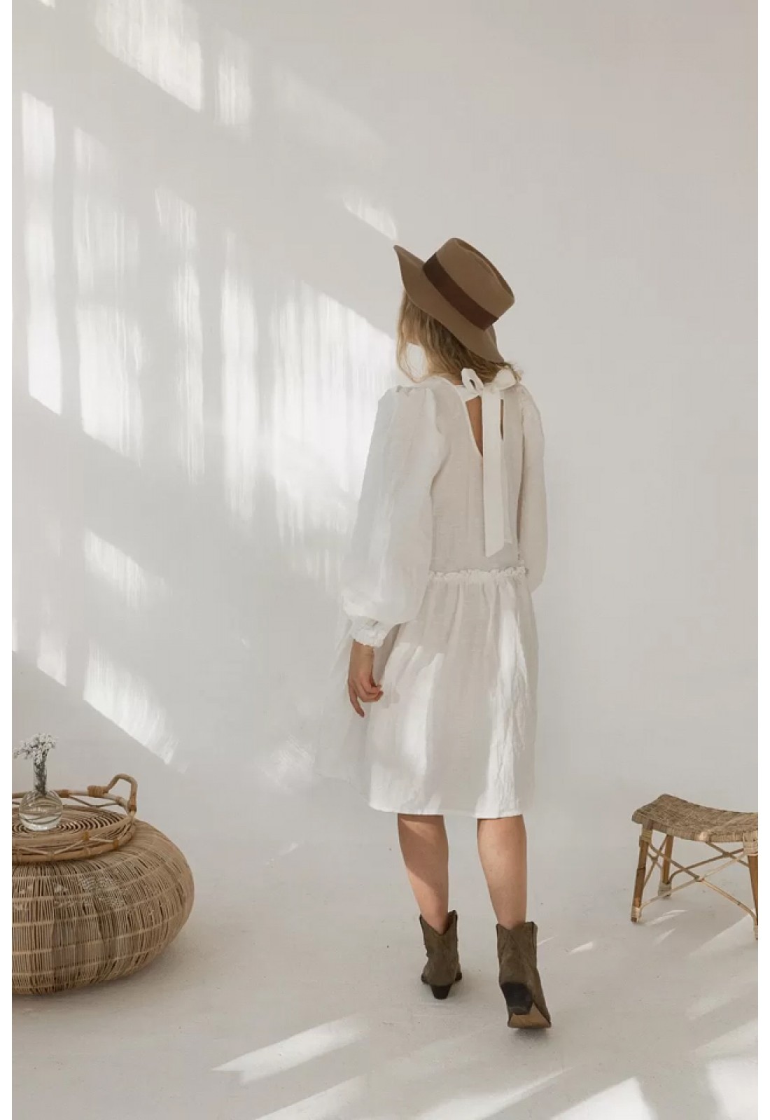 Oversized Linen Midi Dress with Puff Sleeves - Feminine, Comfortable